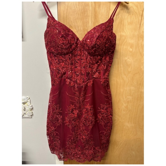 Stacee’s | Dresses | Burgundy Glitter Formal Dress | Poshmark